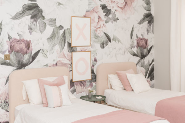 Real Room Reveal: Floral Feature Wall - Minty Magazine