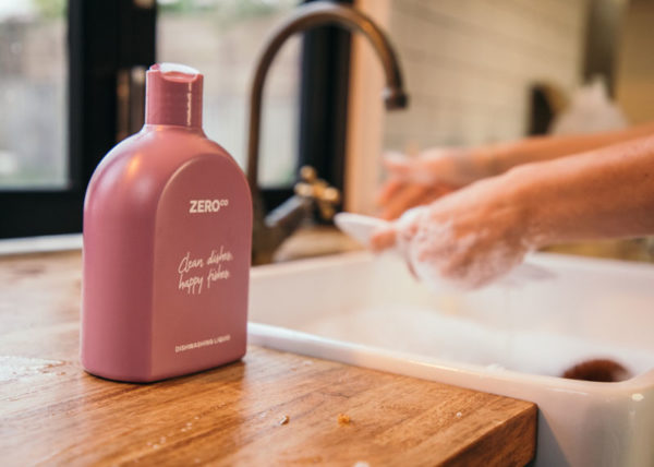 A People-Powered Solution To The Global Plastic Problem - Minty Magazine